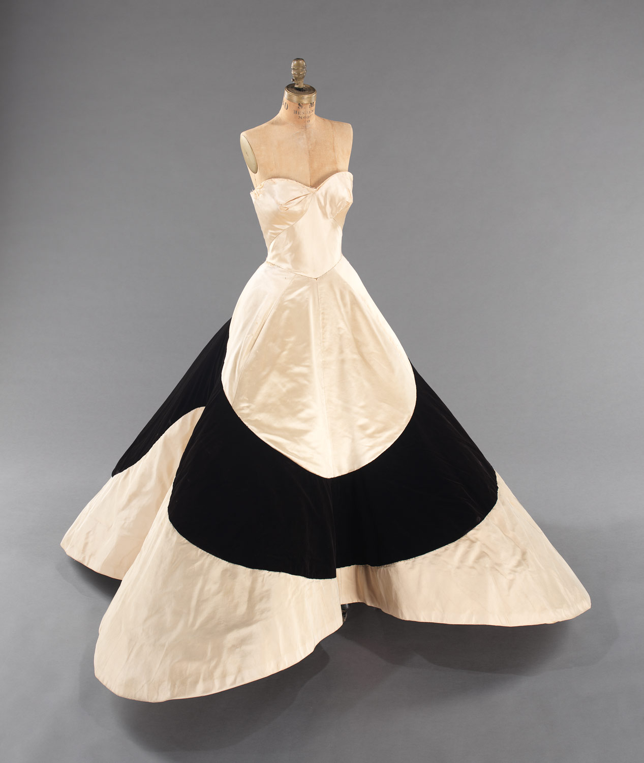 Charles James – refashioning history